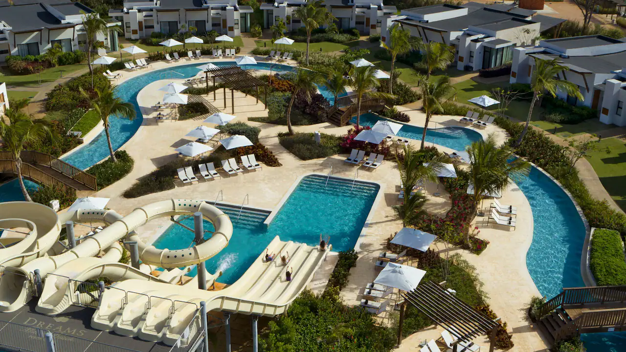 Leka & Diana Dreams Macao Beach Punta Cana | Destify Destination Wedding